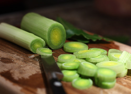 Beowulf’s Feast: The Broth, the Bread and the Spit-Roasted Chicken